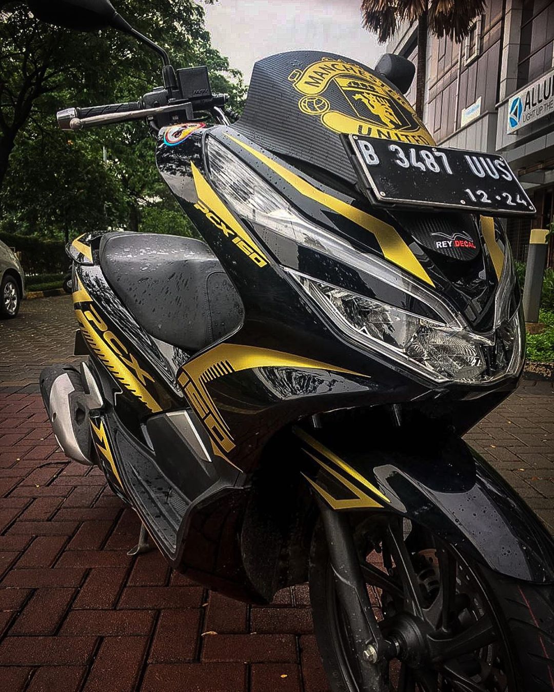 Lihat 13 Ribu Hasil Pasang Lainnya